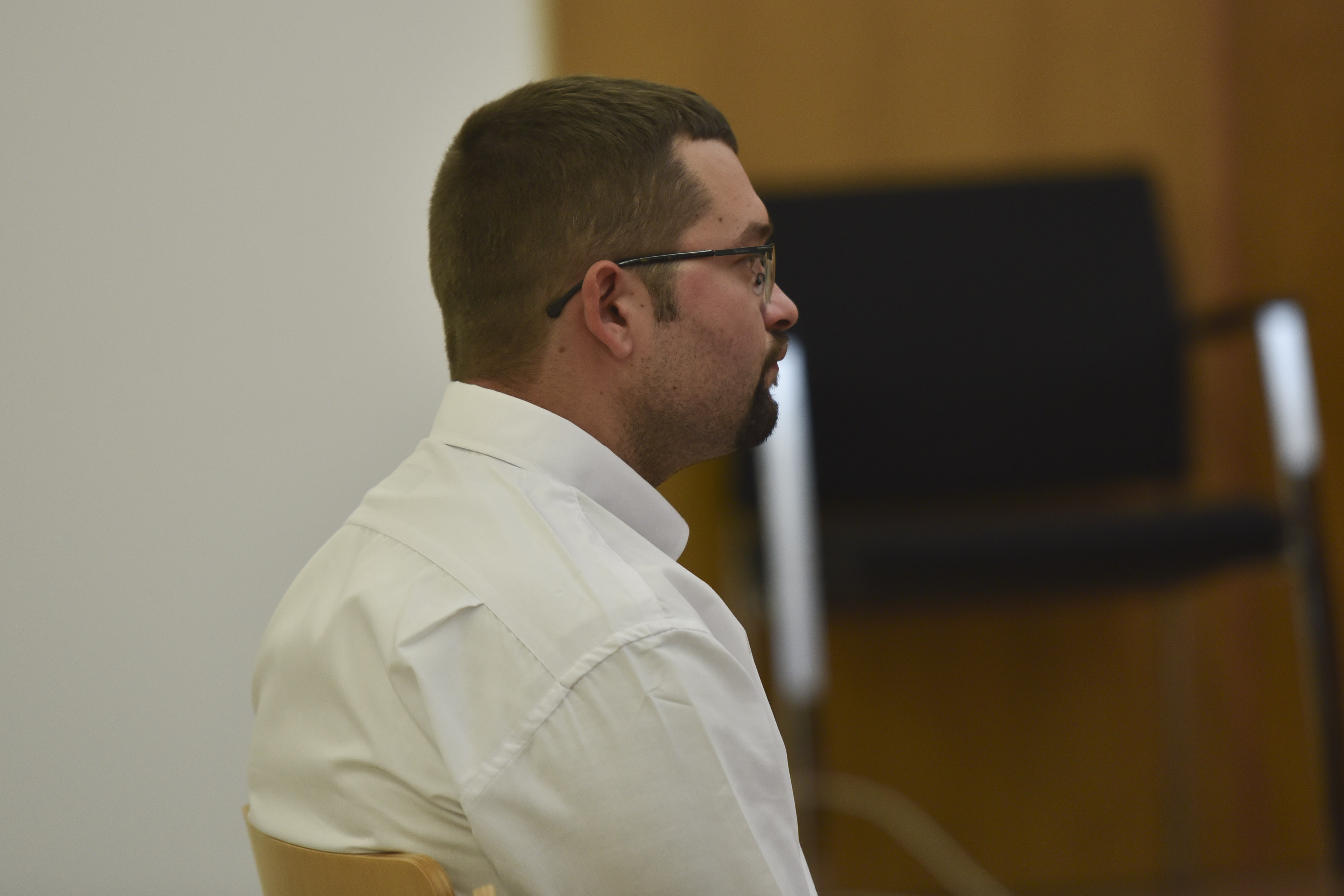 Condenado a 15 años de cárcel por intentar asfixiar tres veces a su ...