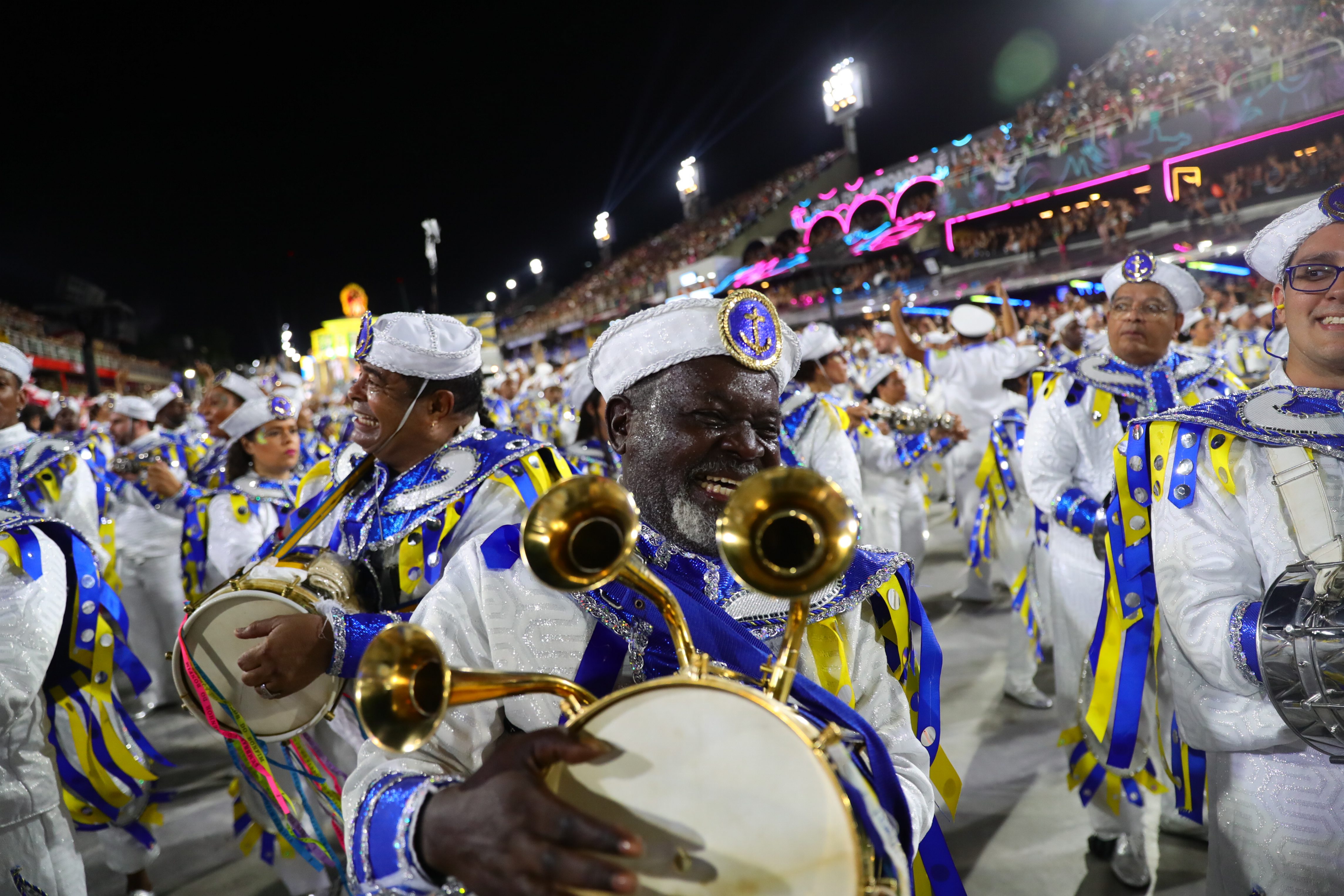 Fotos del Carnaval en Brasil y otras partes del mundo | Imágenes