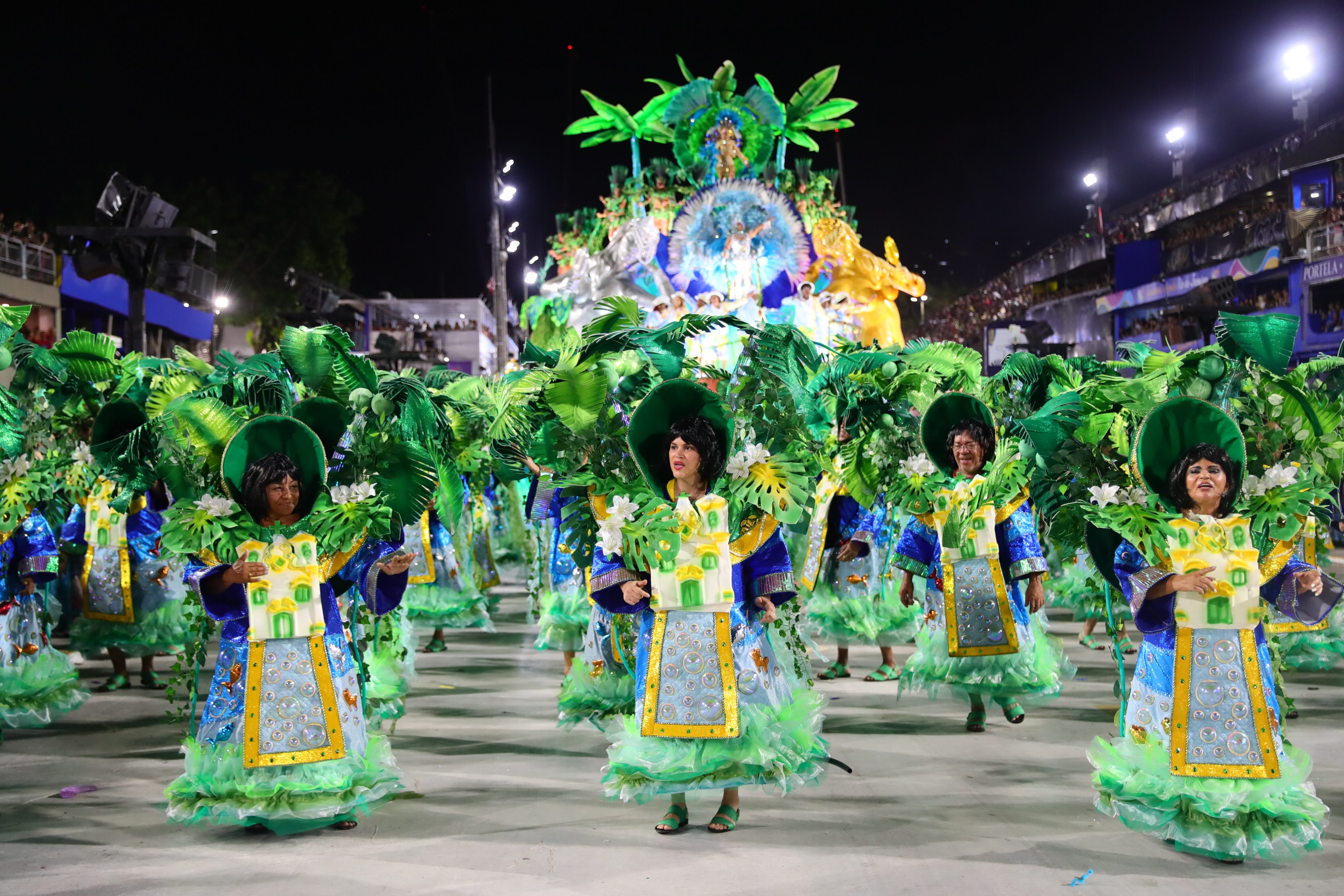 Fotos del Carnaval en Brasil y otras partes del mundo | Imágenes