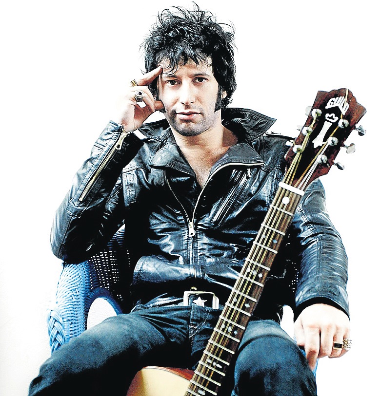 Adan Jodorowsky, el nuevo productor de Bunbury que encandiló a los ...