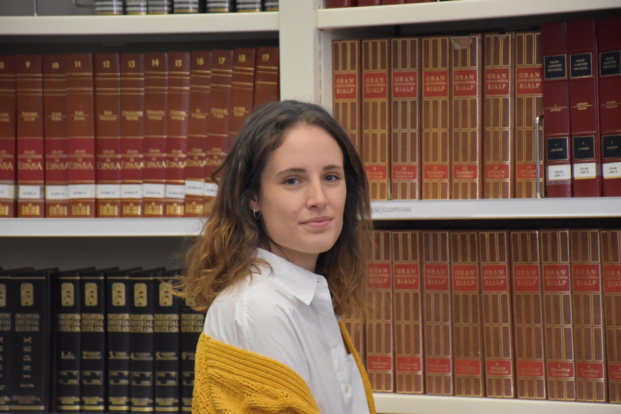 María Martín: “Un premio con este nombre, Ángel Guinda, es una ...