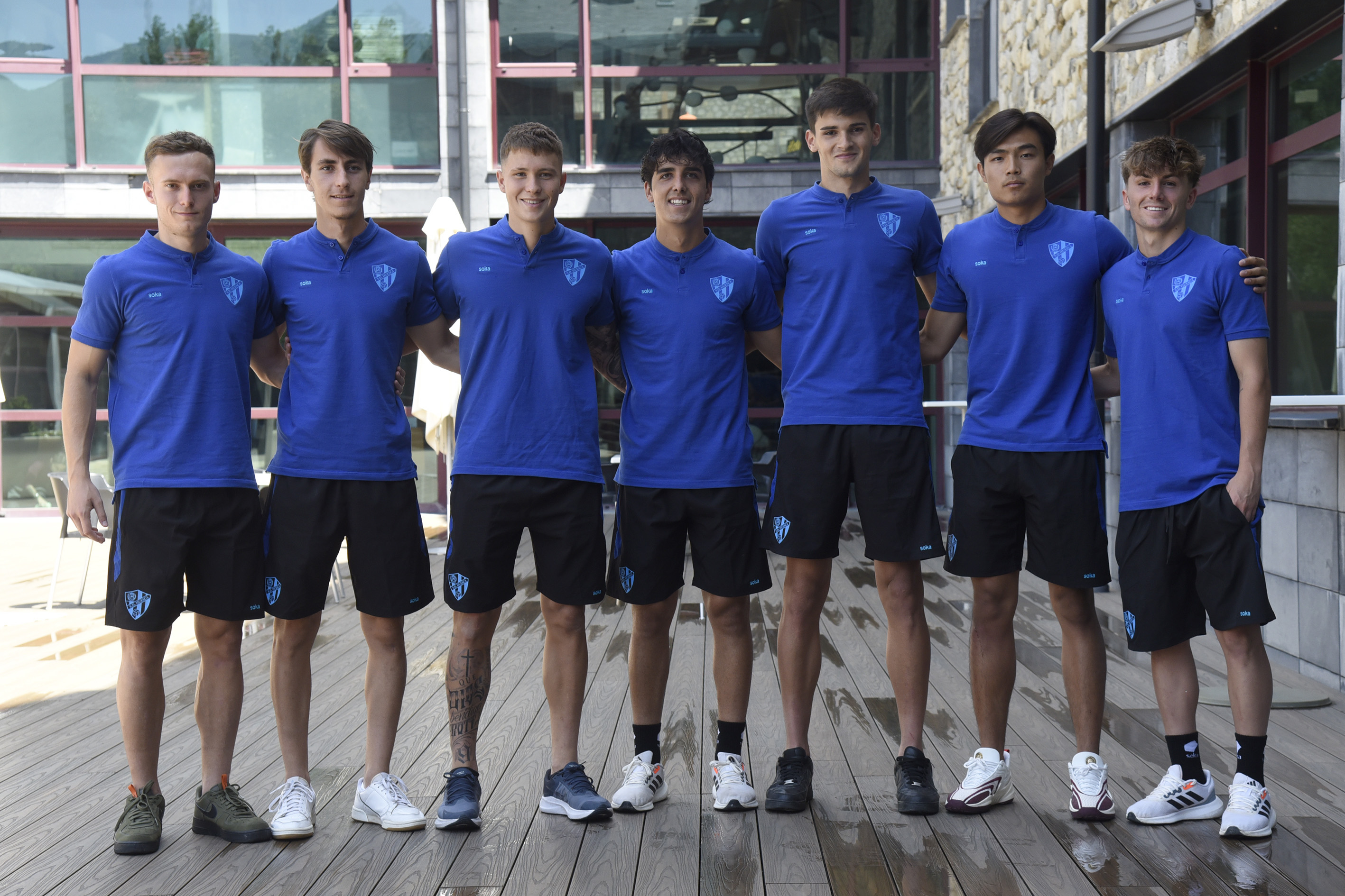 La savia nueva del Huesca, sus siete canteranos