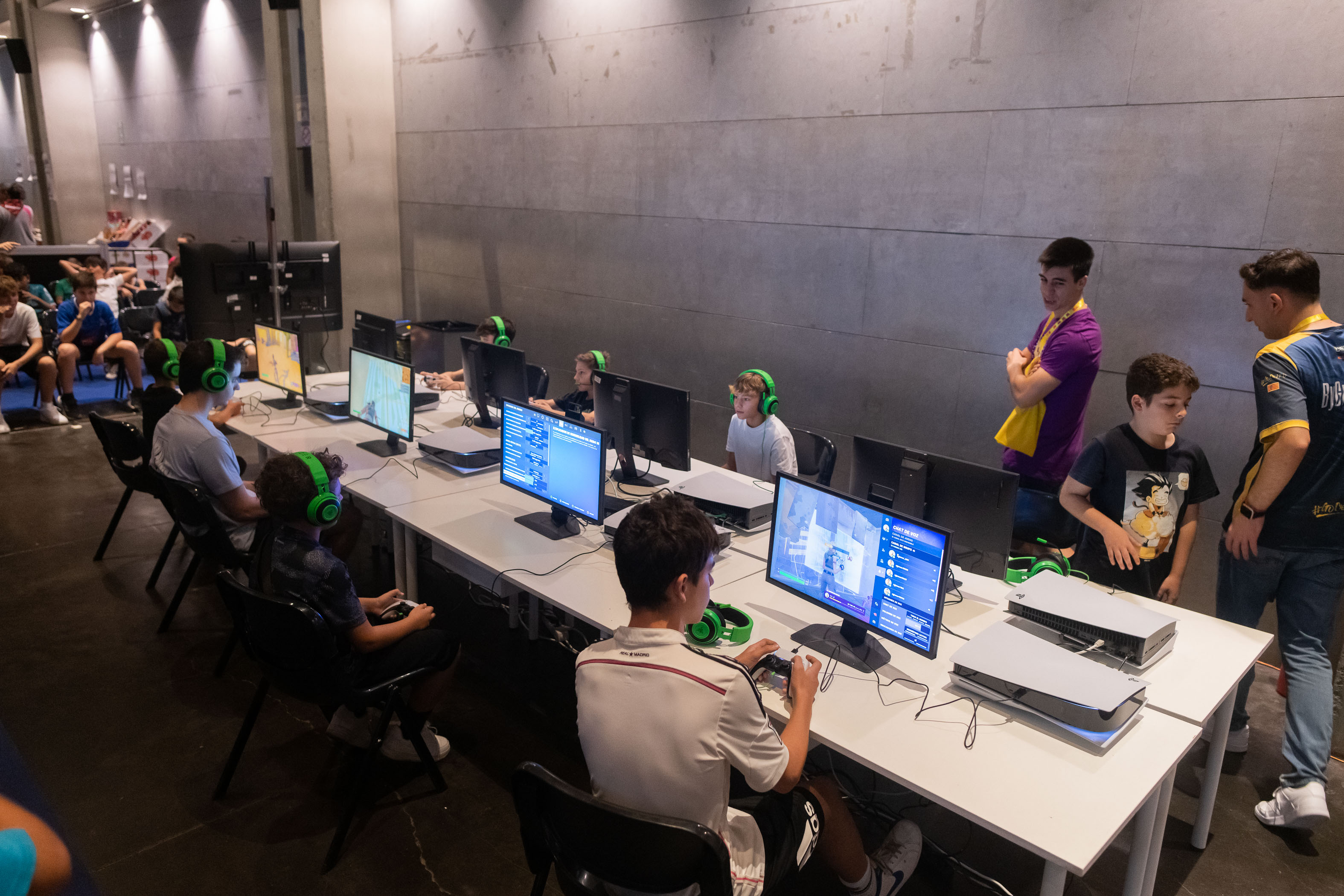 Fotos | ZGamer 2023, festival de videojuegos en la Sala Multiusos de ...