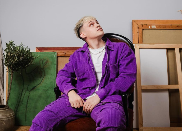 Almacor, un bólido platino en la carrera de Benidorm Fest 2024 ...