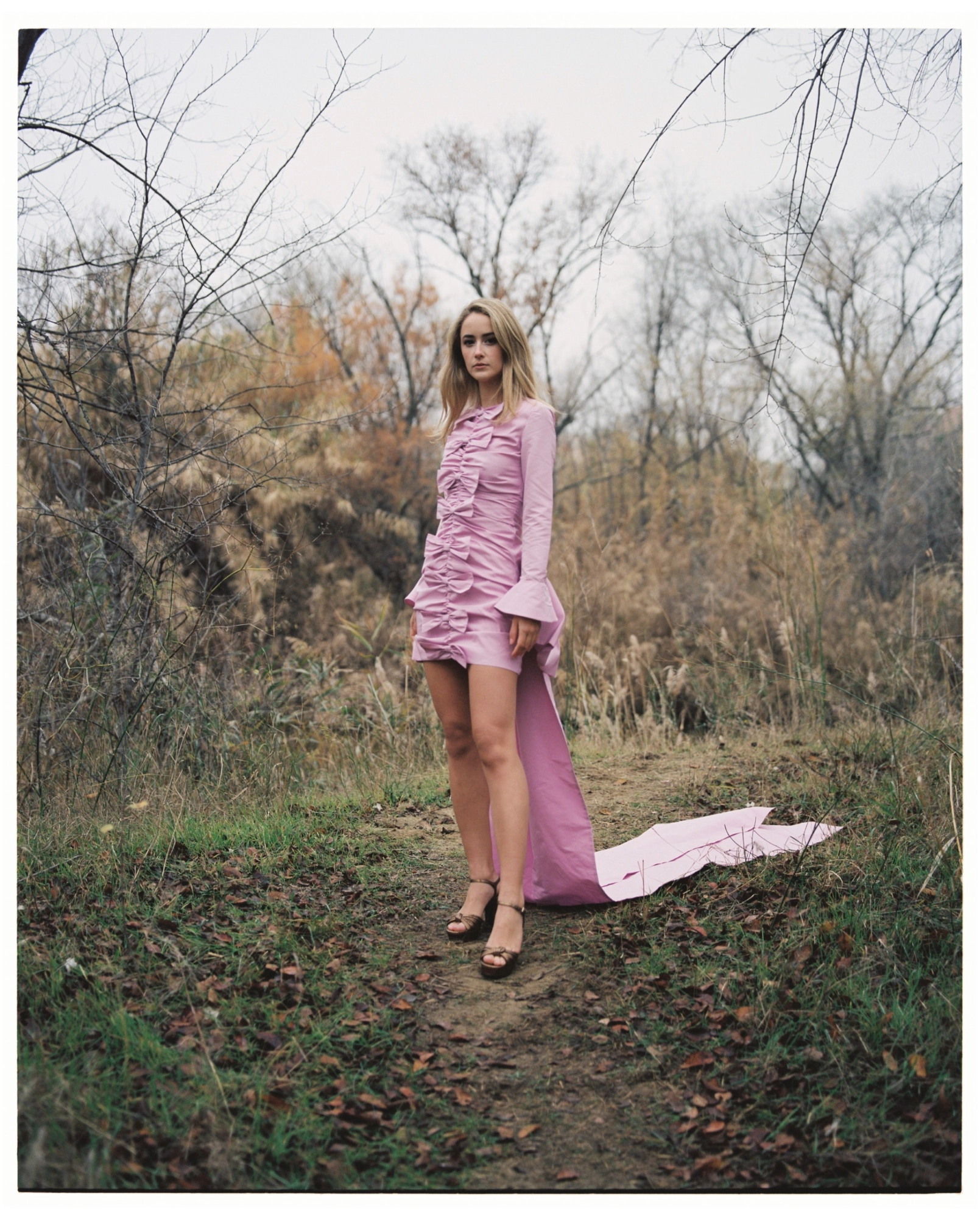 Así es el vestido 'coquette' y de revista con el que triunfa la ...