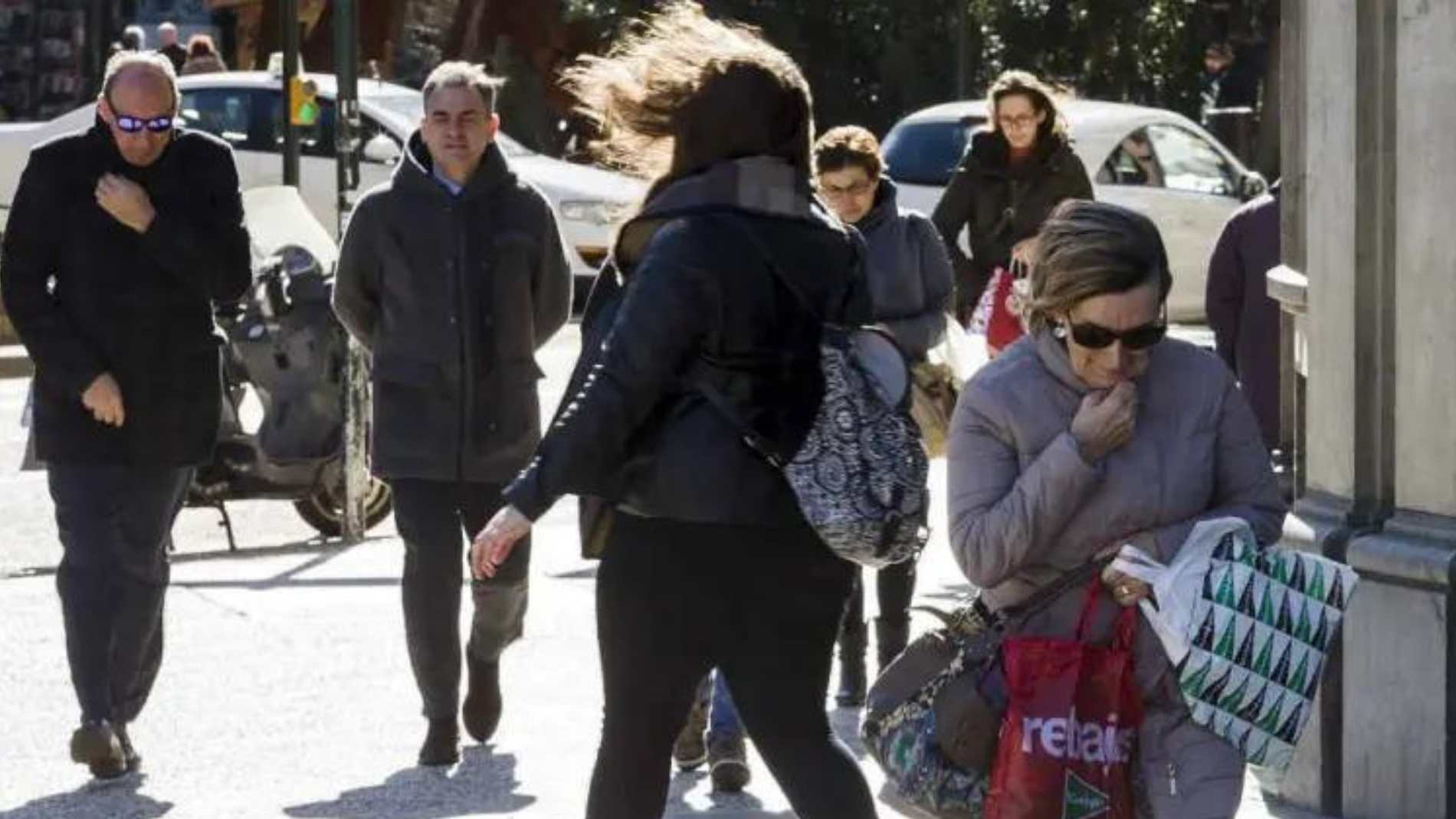 El tiempo por horas en Zaragoza el 1 de mayo: lluvia, cierzo y bajada ...