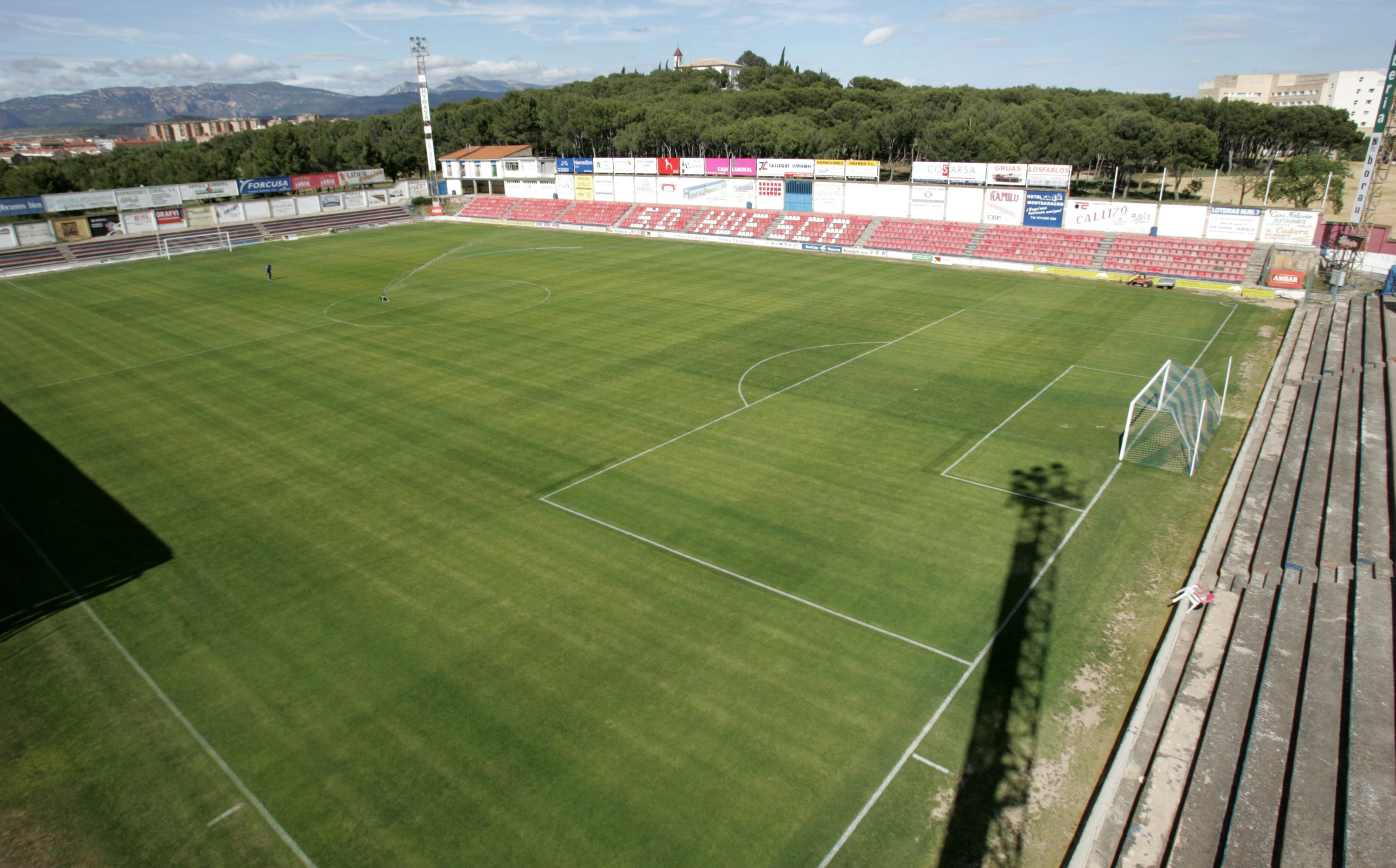 Fotos históricas del estadio de El Alcoraz de Huesca | Imágenes