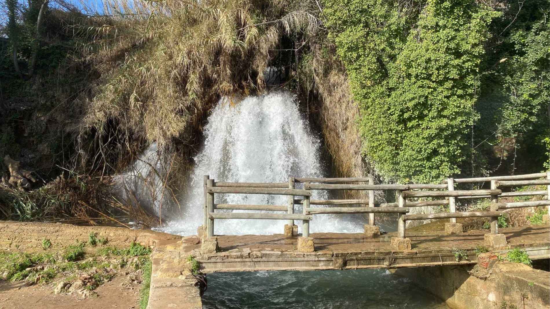 Una ruta entre las más bonitas de España para descubrir tres cascadas ...