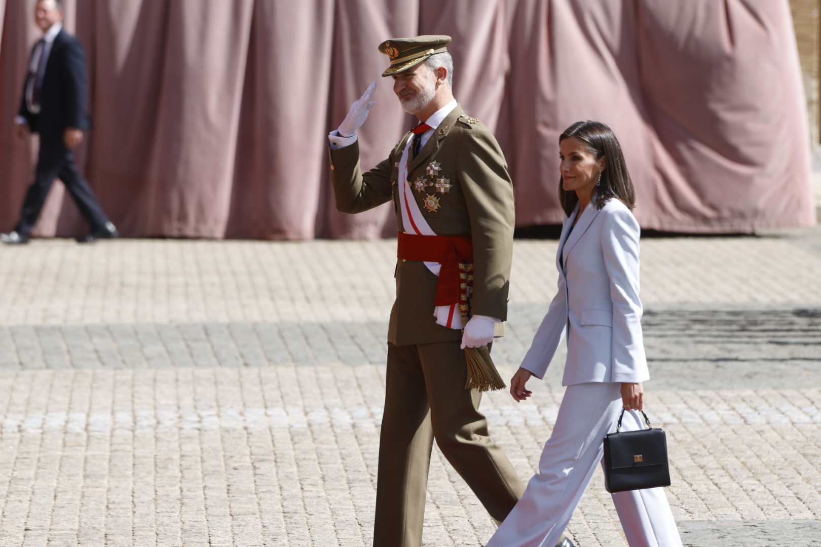 Fotos de la jura de bandera del rey Felipe VI en la Academia General ...