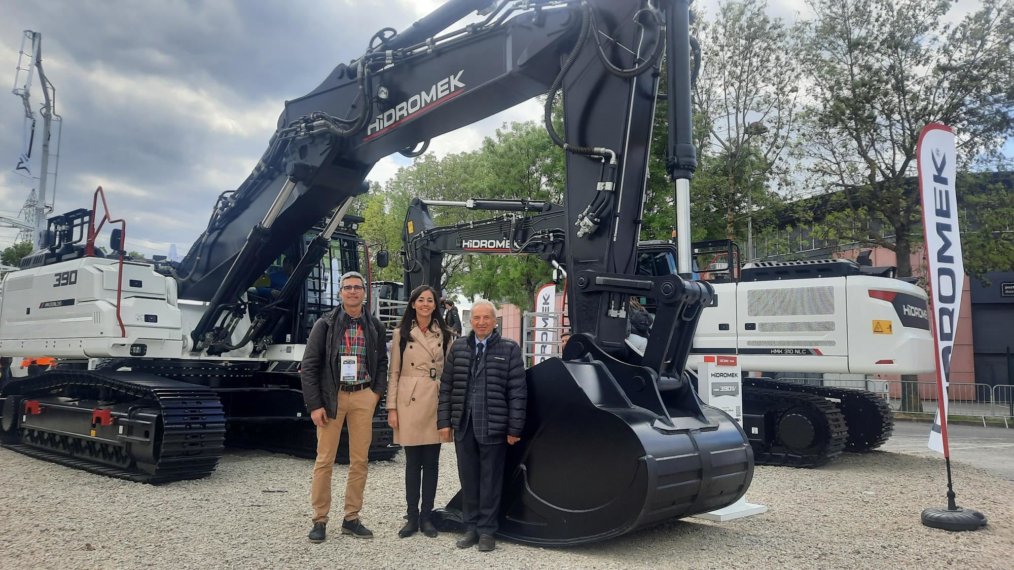 Una excavadora y una trituradora que van a pilas... de combustible de hidrógeno