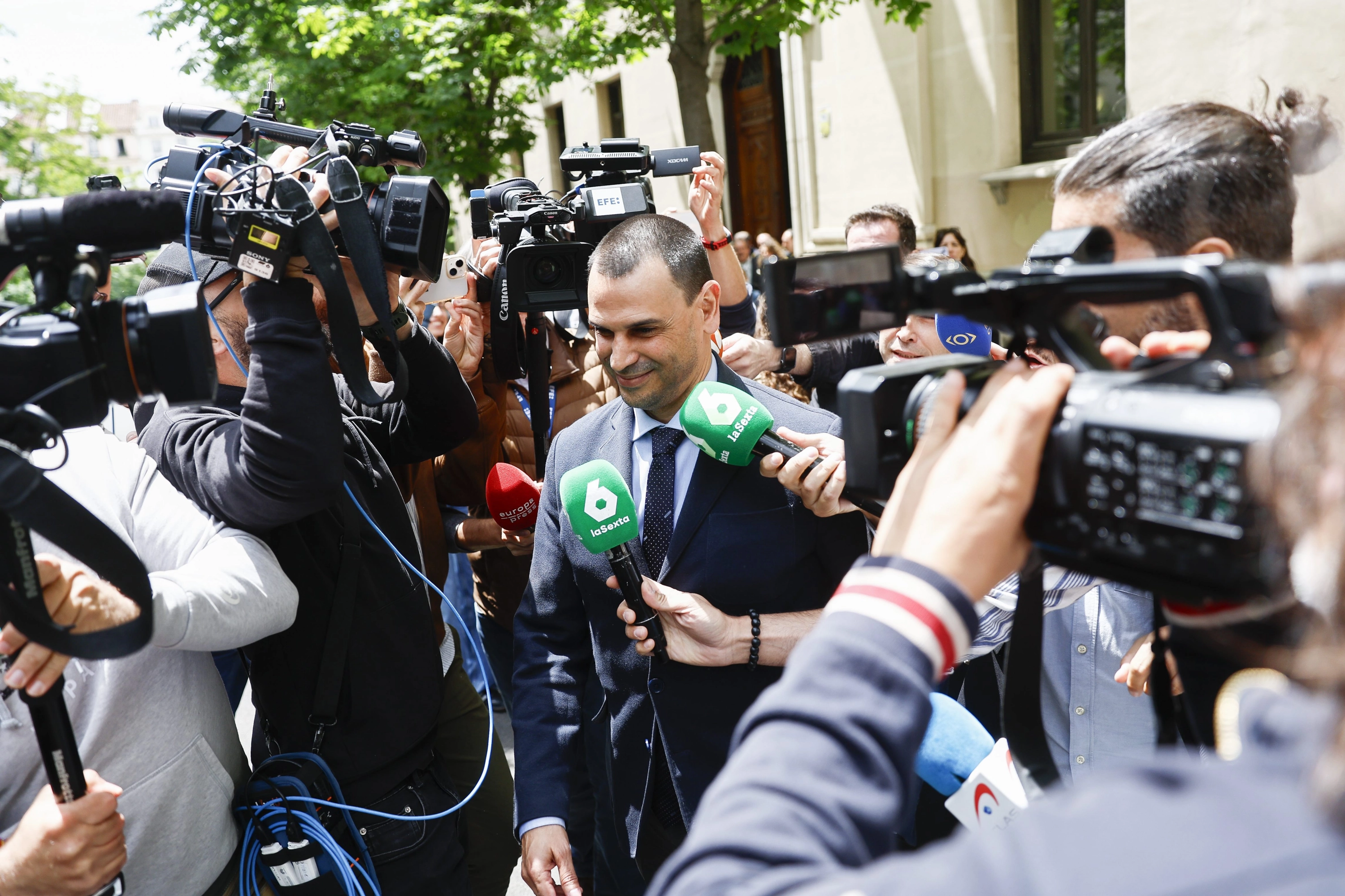 El Novio De Ayuso Anuncia Una Querella Contra Reyes Maroto Por Injurias