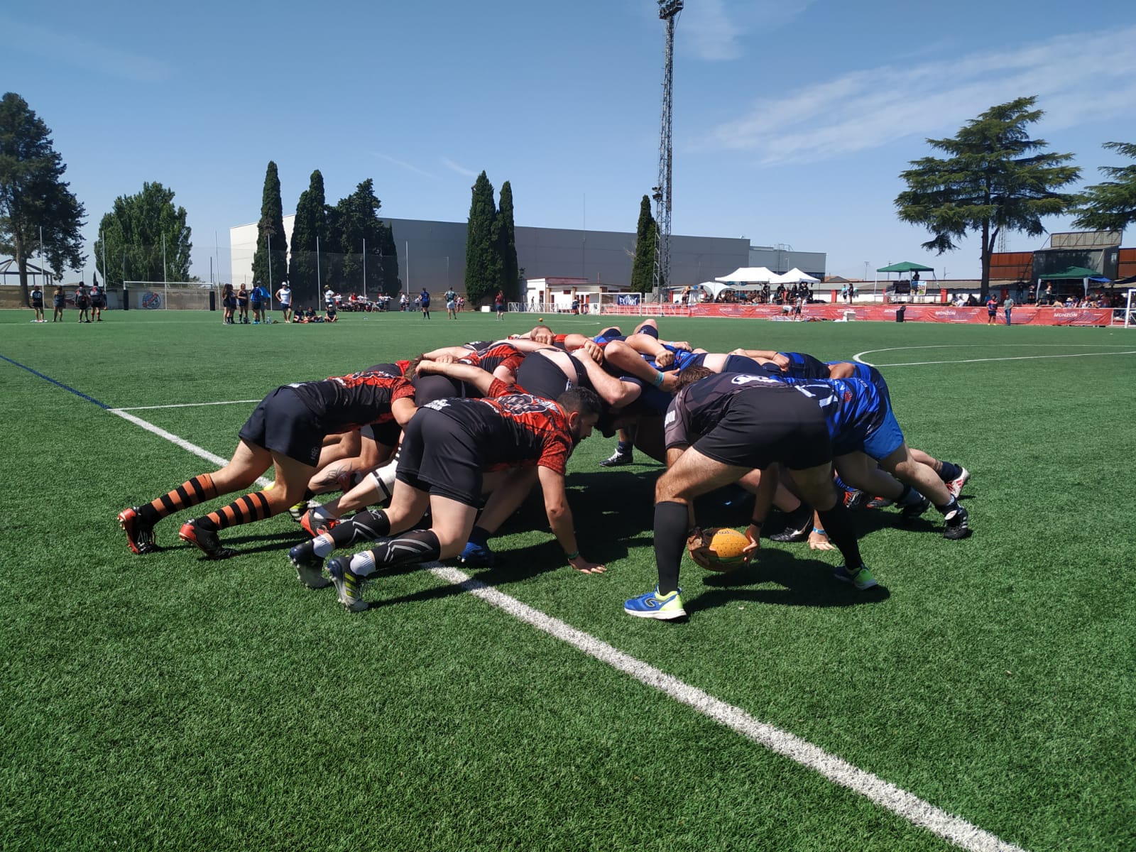 El VIII Fat Rugby de Monzón, dos días para el recuerdo