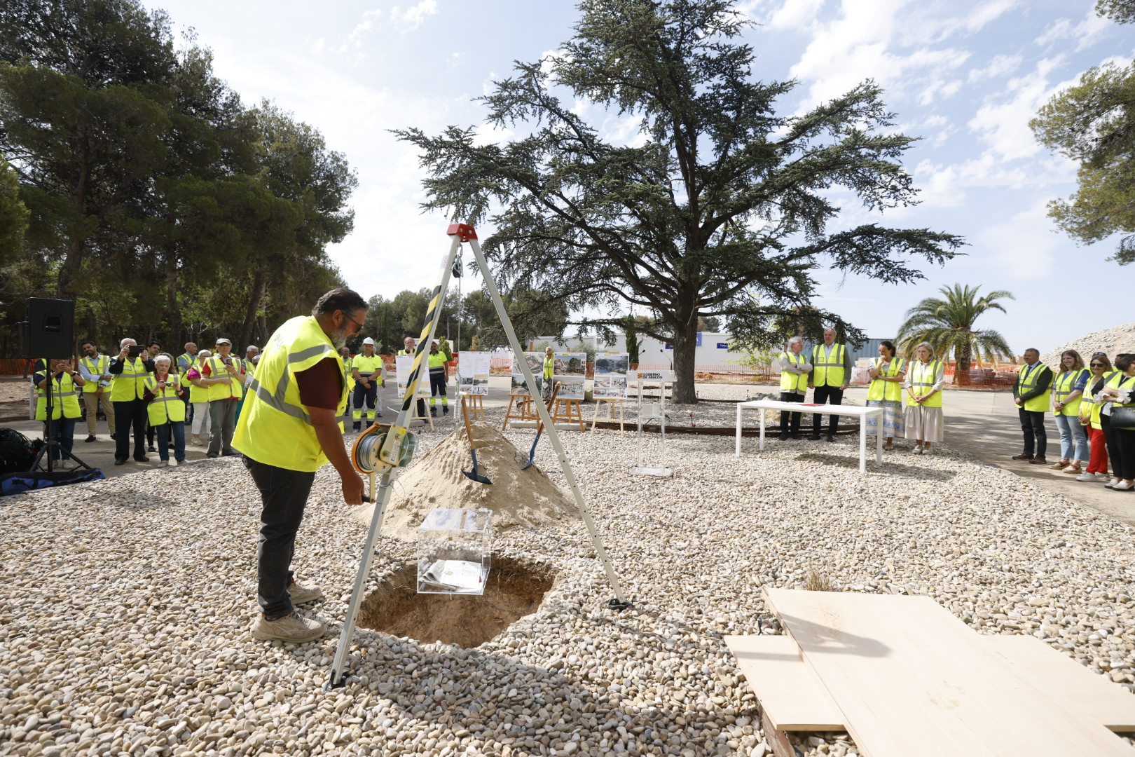 Fotos | Colocación de la primera piedra de la residencia El Buen Pastor ...