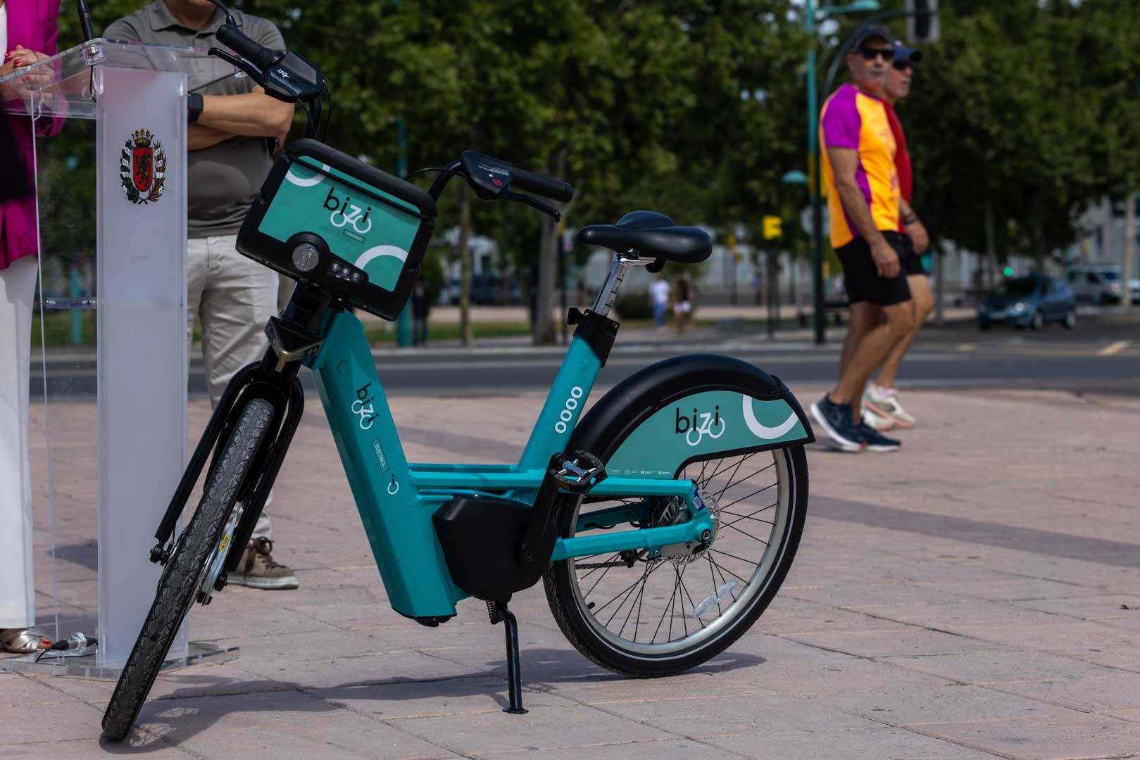 Las cifras del nuevo Bizi Zaragoza: 50.000 usuarios potenciales y de 6. ...