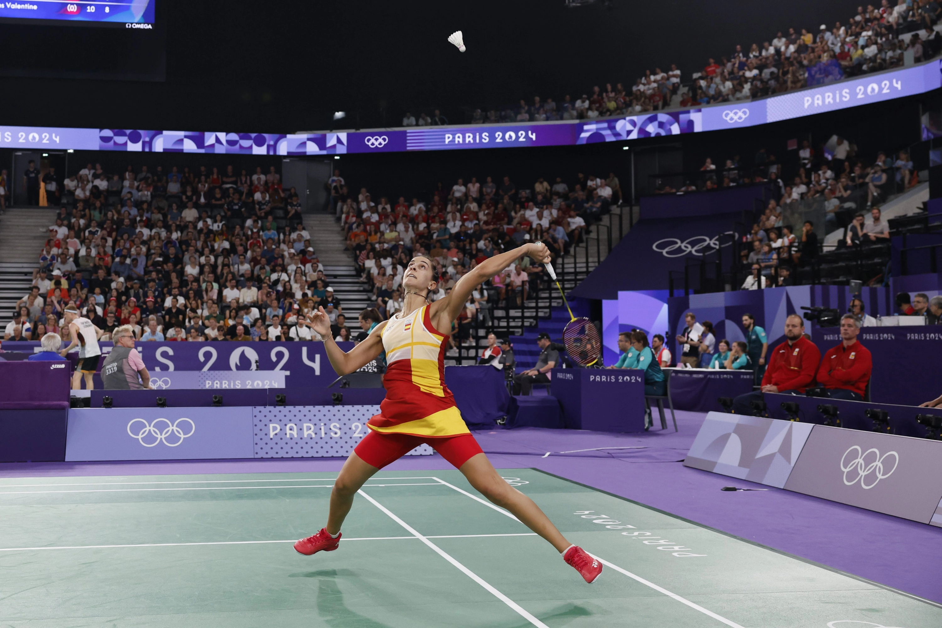 Bádminton: Carolina Marín debuta con triunfo en París ante la suiza ...