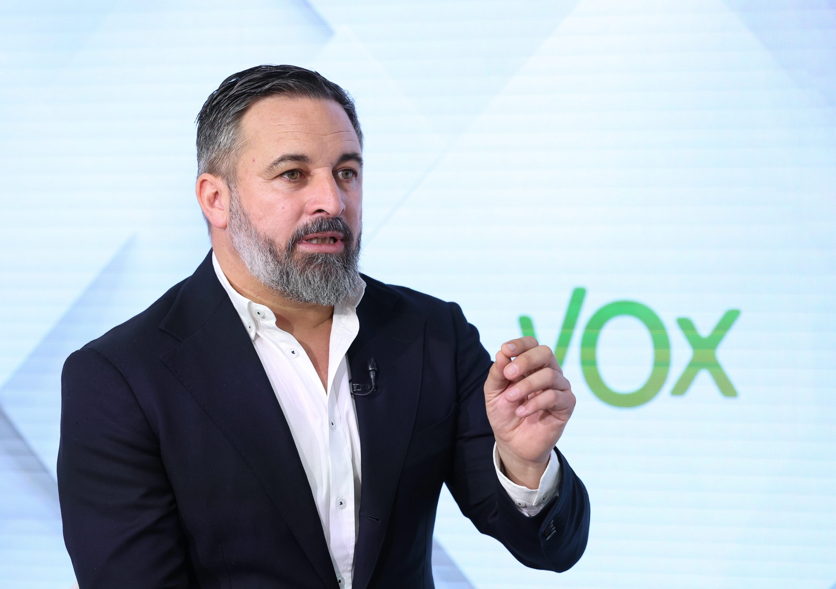 Vox orilla su última crisis con la cumbre de líderes de la extrema ...