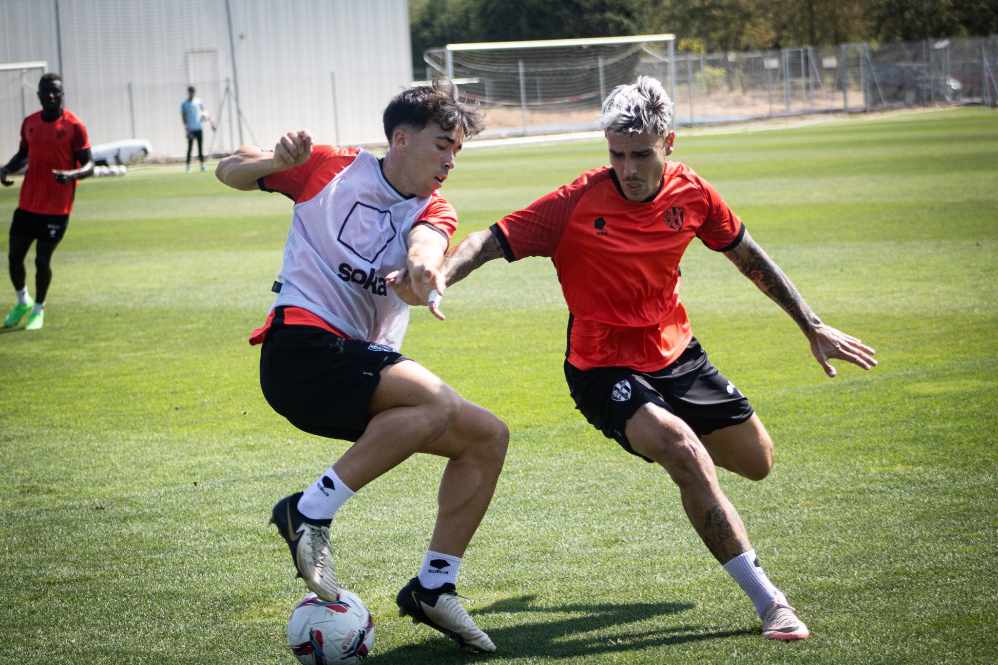 Jaime Escario renueva con la SD Huesca y hará la pretemporada con el primer equipo
