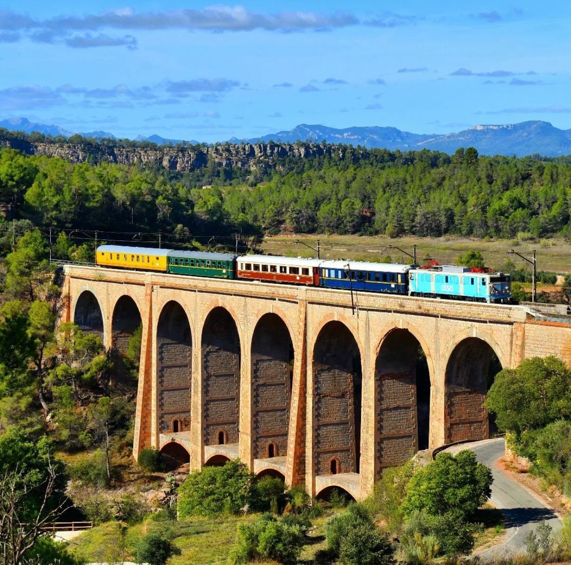 Del Torrezno Express al Expreso Río Arga: viajes especiales en tren ...