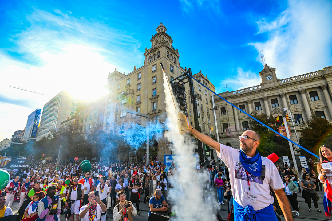 Interpeñas celebra su tradicional comida de hermandad en el Parque de Atracciones