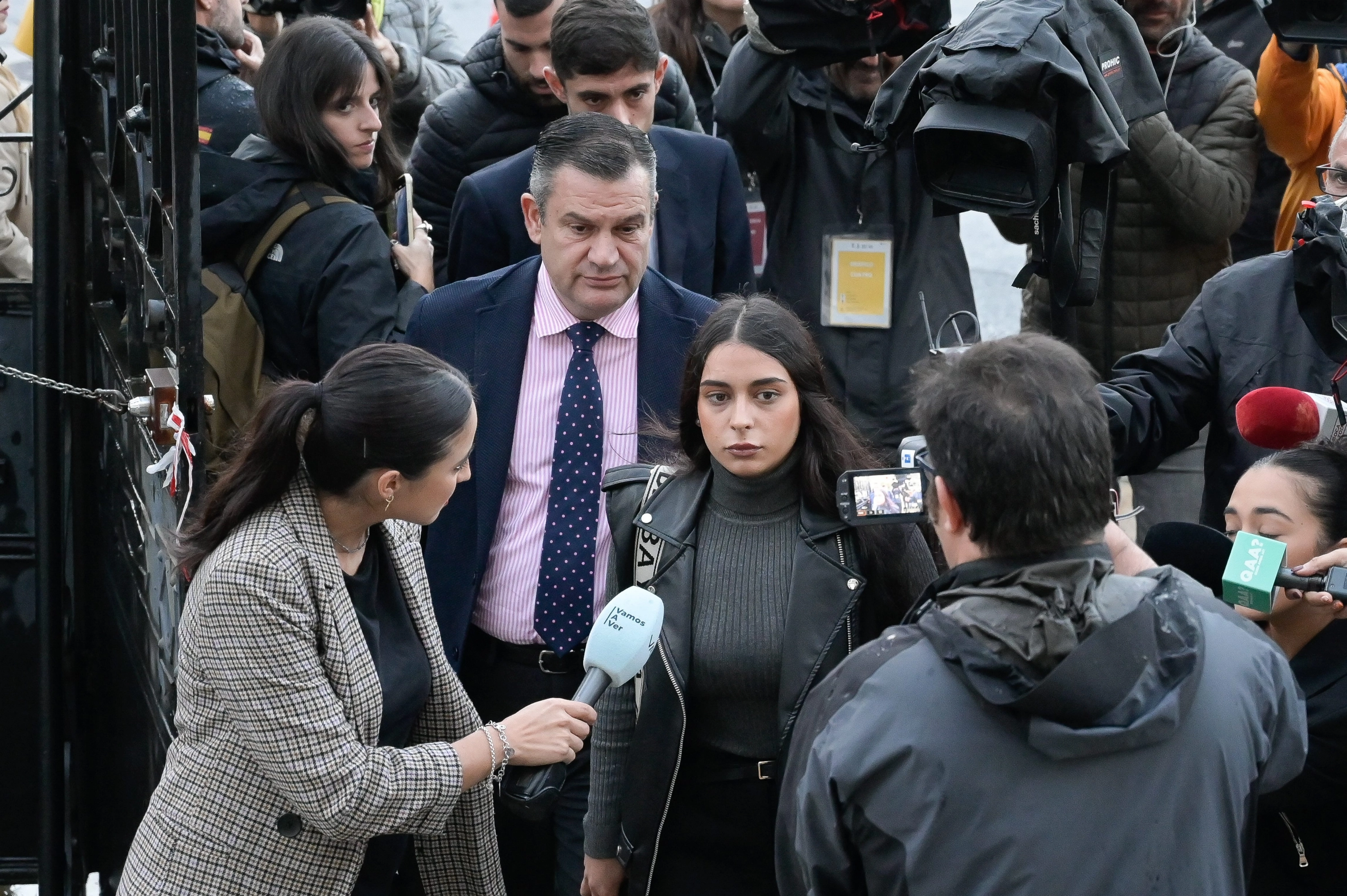 La acusada por la muerte de Samuel Luiz inculpa a su exnovio y a otro ...