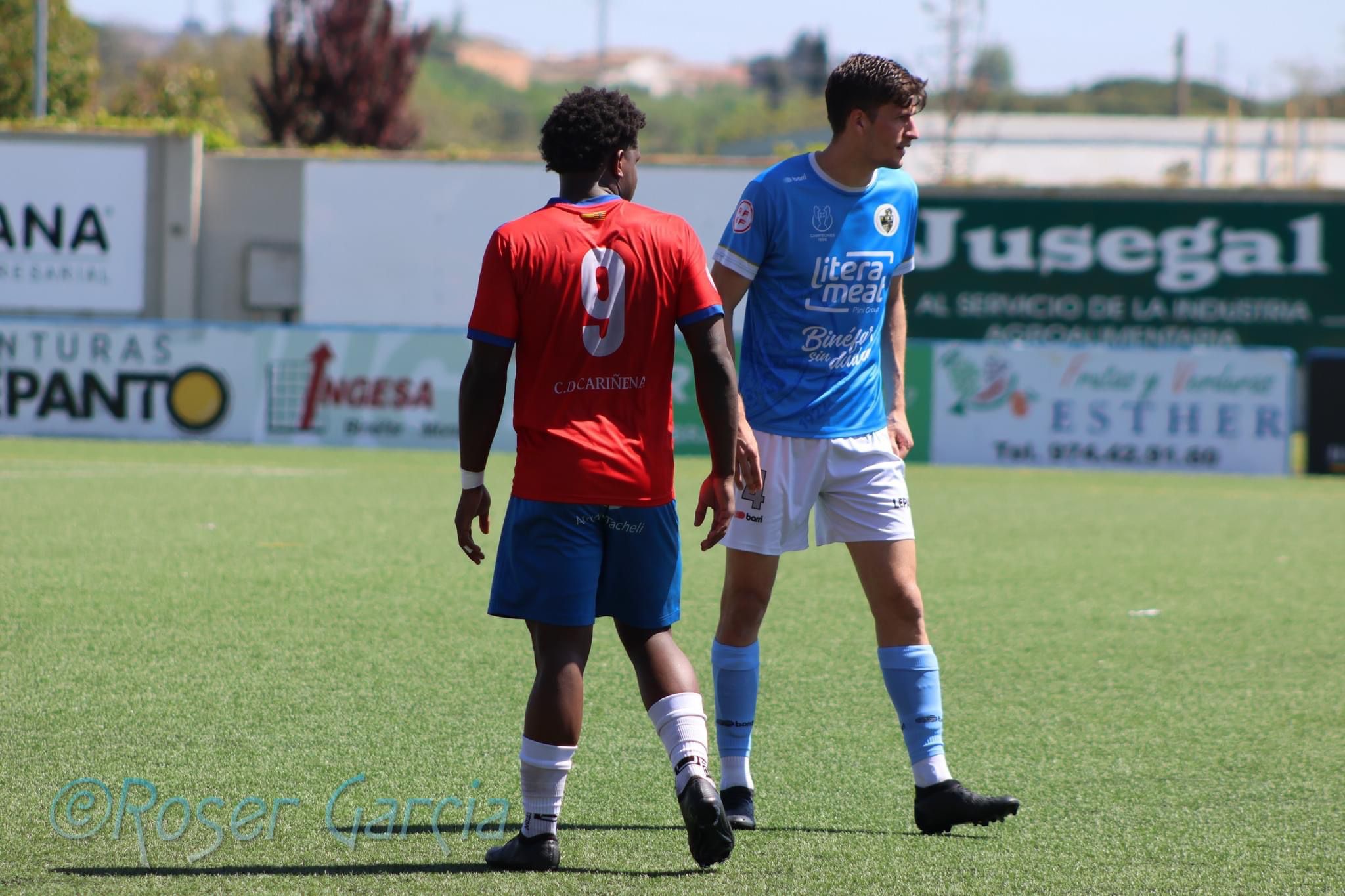 Mario Leo Caicedo demuestra su olfato goleador en el CD Cariñena ...