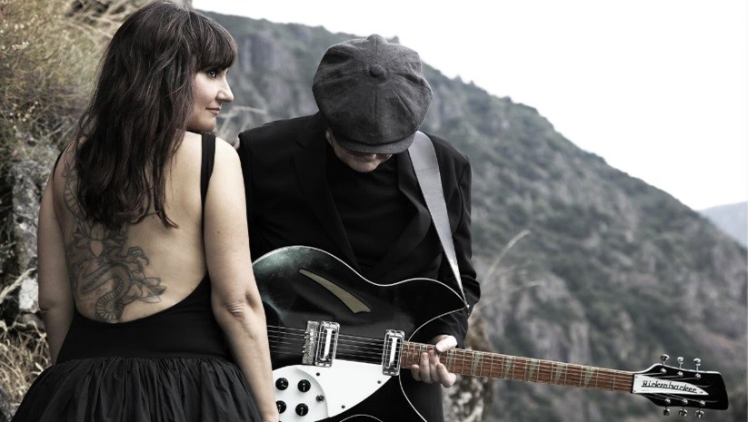 Eva Amaral se apunta al 'unpacking' con el nuevo disco de su grupo ...