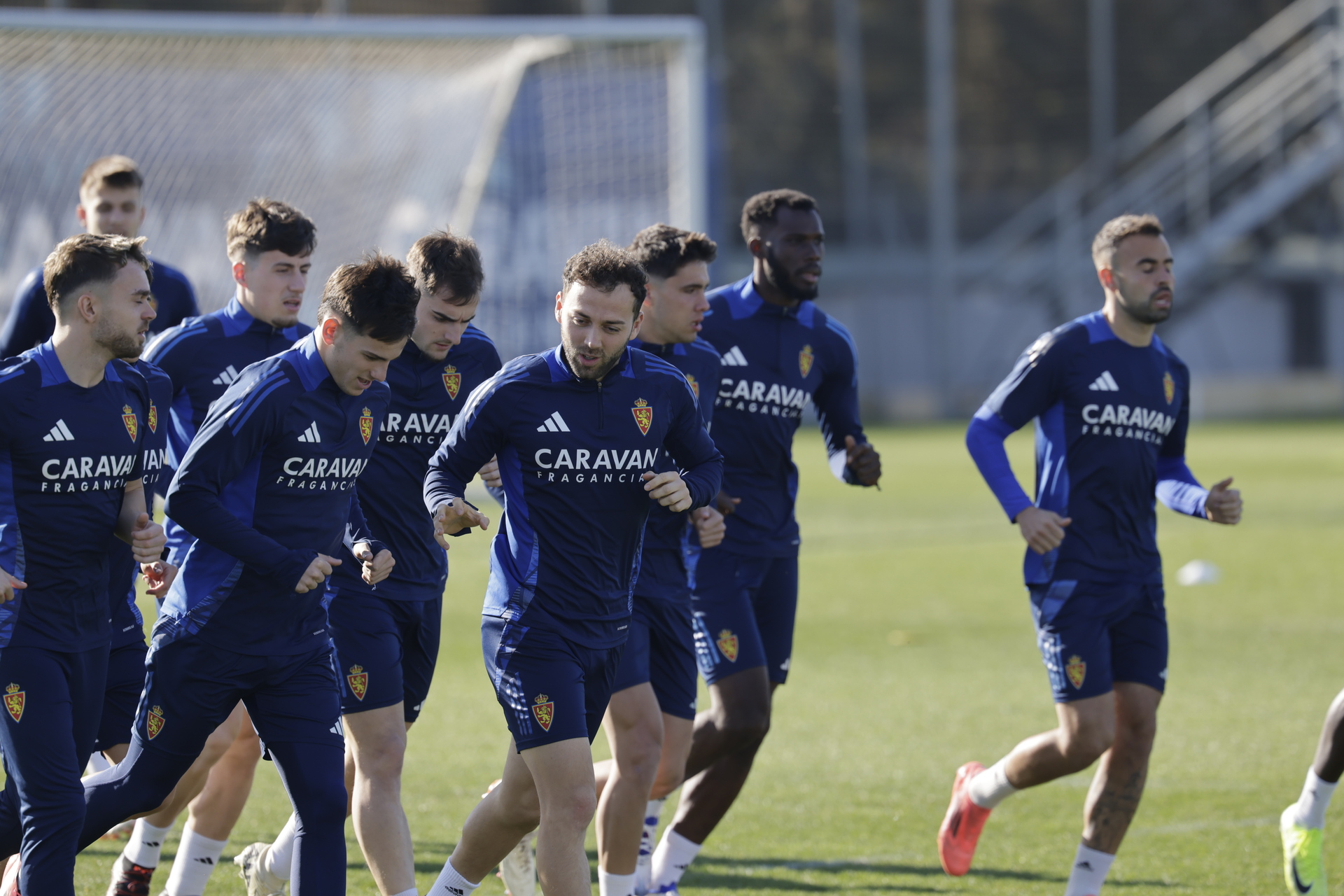 El Real Zaragoza busca su paz en Granada