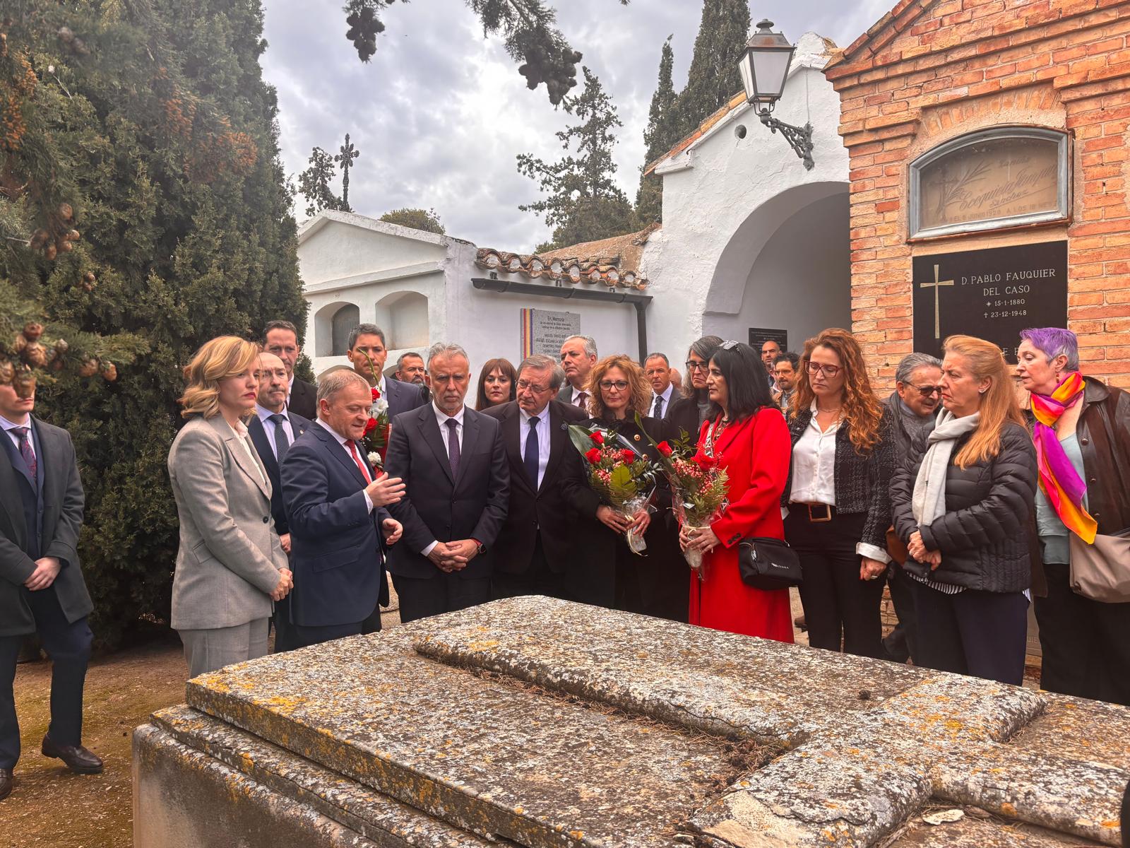 Magallón conmemora la vuelta al Campo de Borja de los restos de 17 represaliados de la dictadura