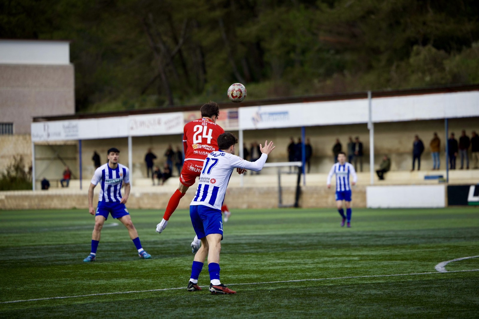 Segunda RFEF. Grupo 2. CD Izarra 0-1 Utebo FC