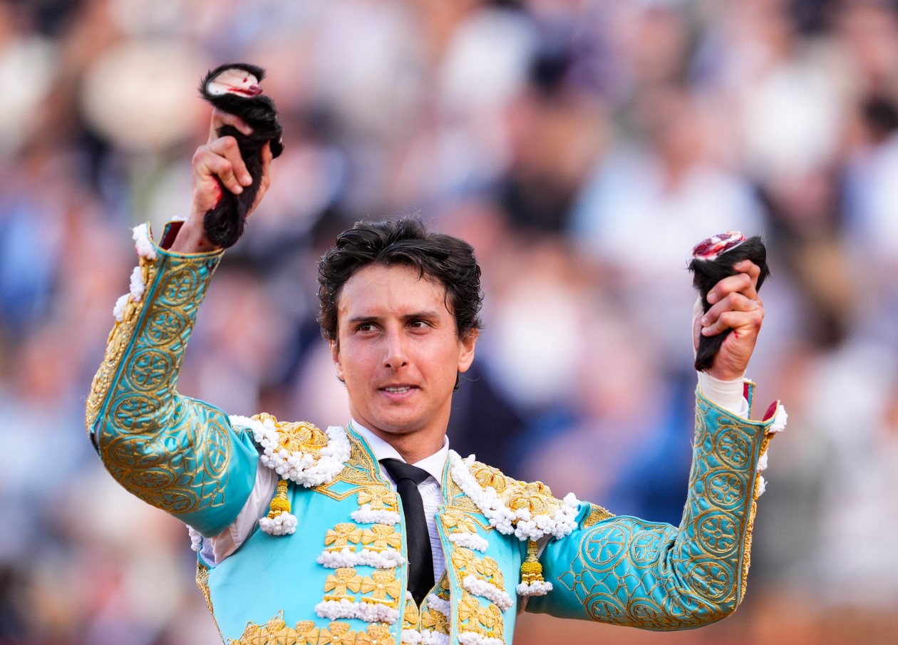 Glorioso reencuentro de Roca Rey con La Maestranza de Sevilla: "La ...