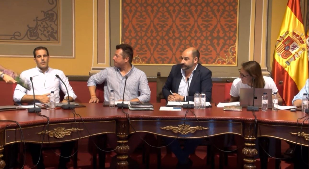 Quién es Daniel Gracia, el portavoz del PSOE en Barbastro que se ...