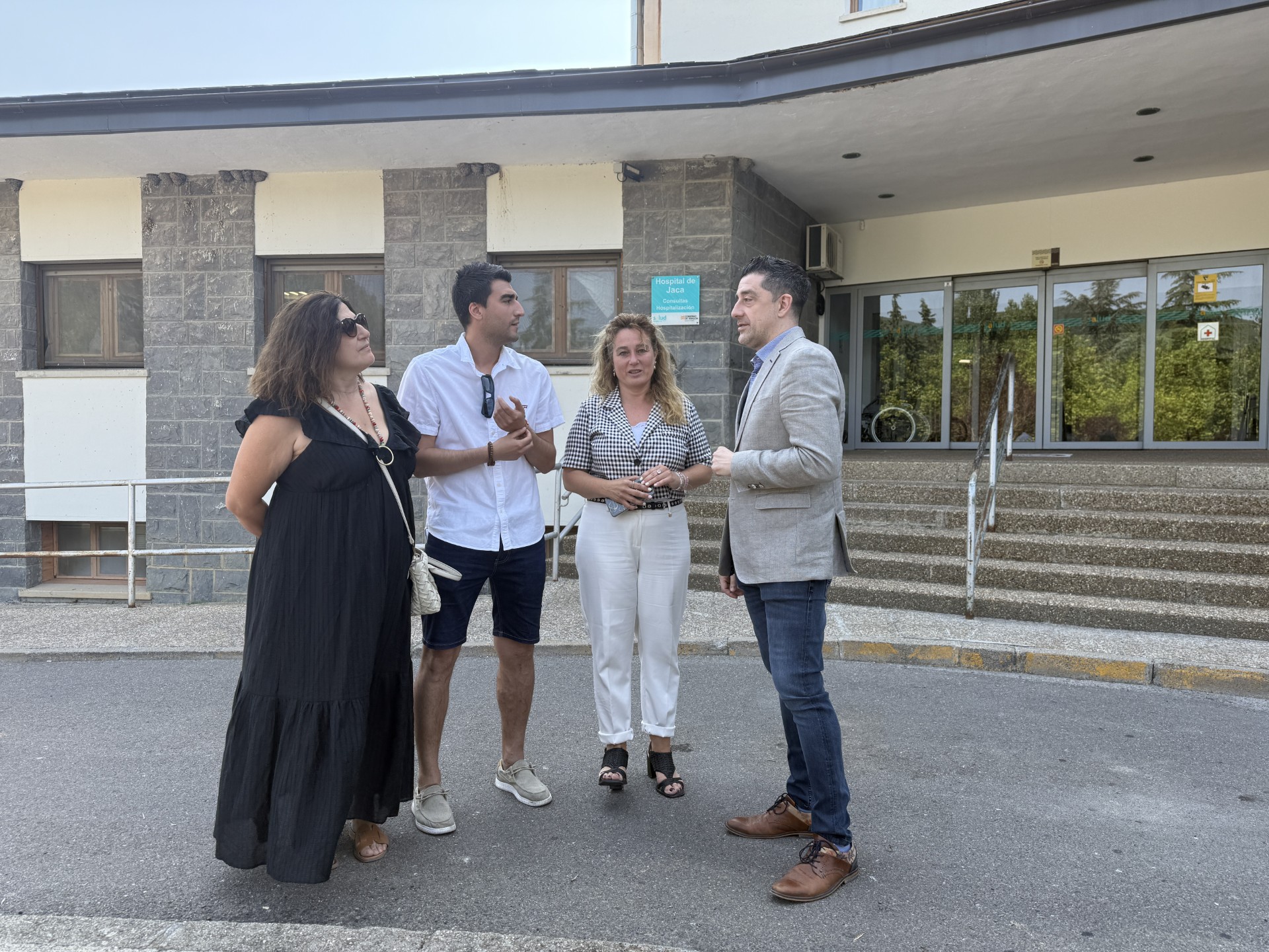 El Gobierno garantiza la asistencia sanitaria en Jaca y el PSOE ...