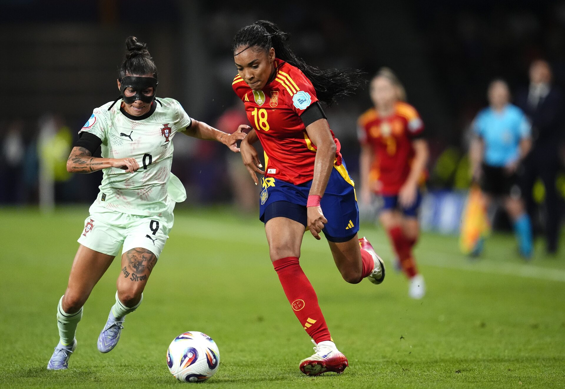 España somete a Portugal en su debut en la Eurocopa (5-0)