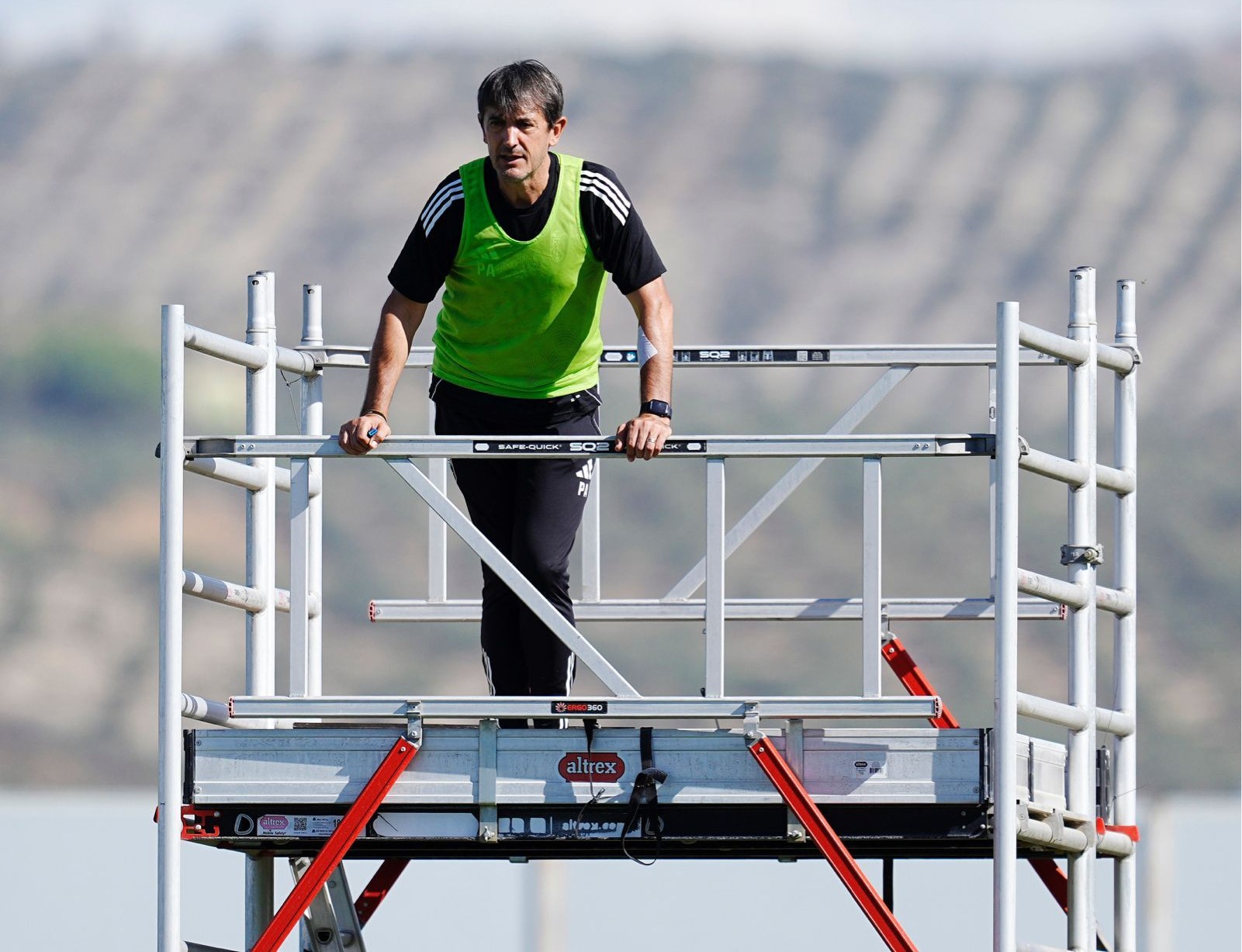 El rival de la SD Huesca: el Granada, Pacheta y el futbolista que pudo ...