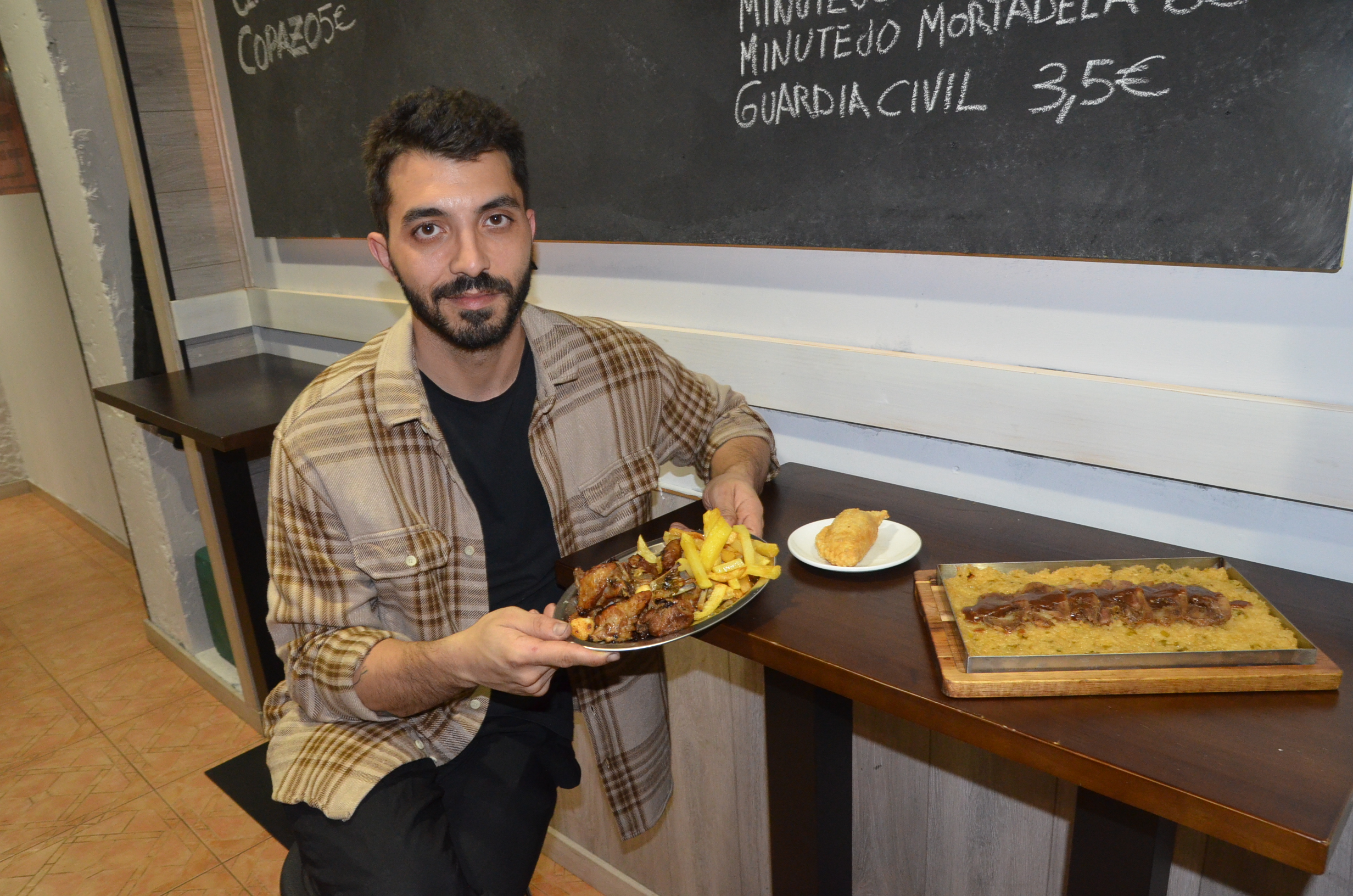 Castiza, la taberna que recupera la esencia de los bares de siempre en ...