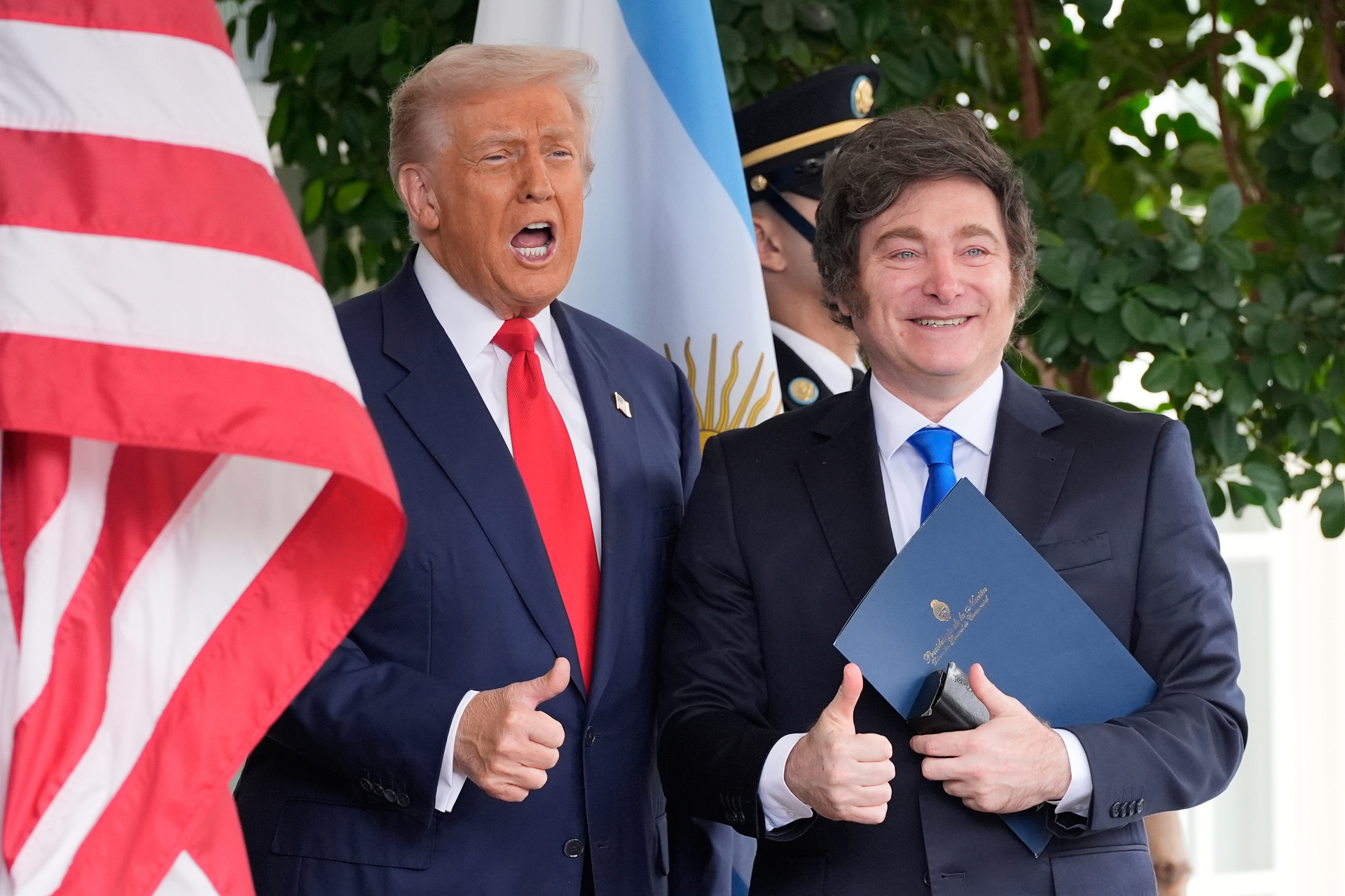 Donald Trump solo ayudará a Argentina si Javier Milei gana las próximas ...