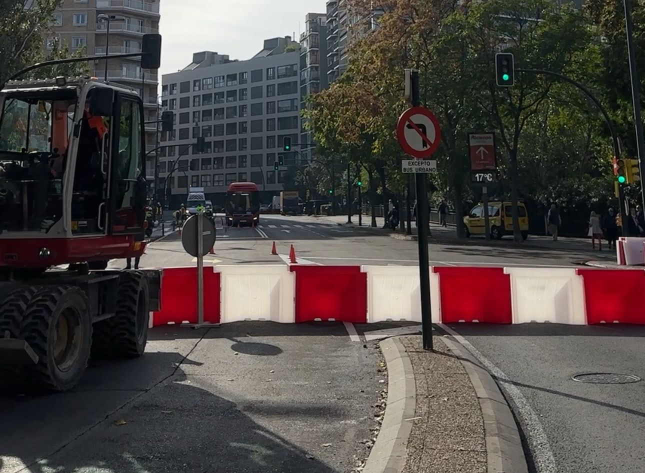 VÍDEO | Comienzan las obras de la plaza de San Miguel, que estará cerrada al tráfico 6 meses