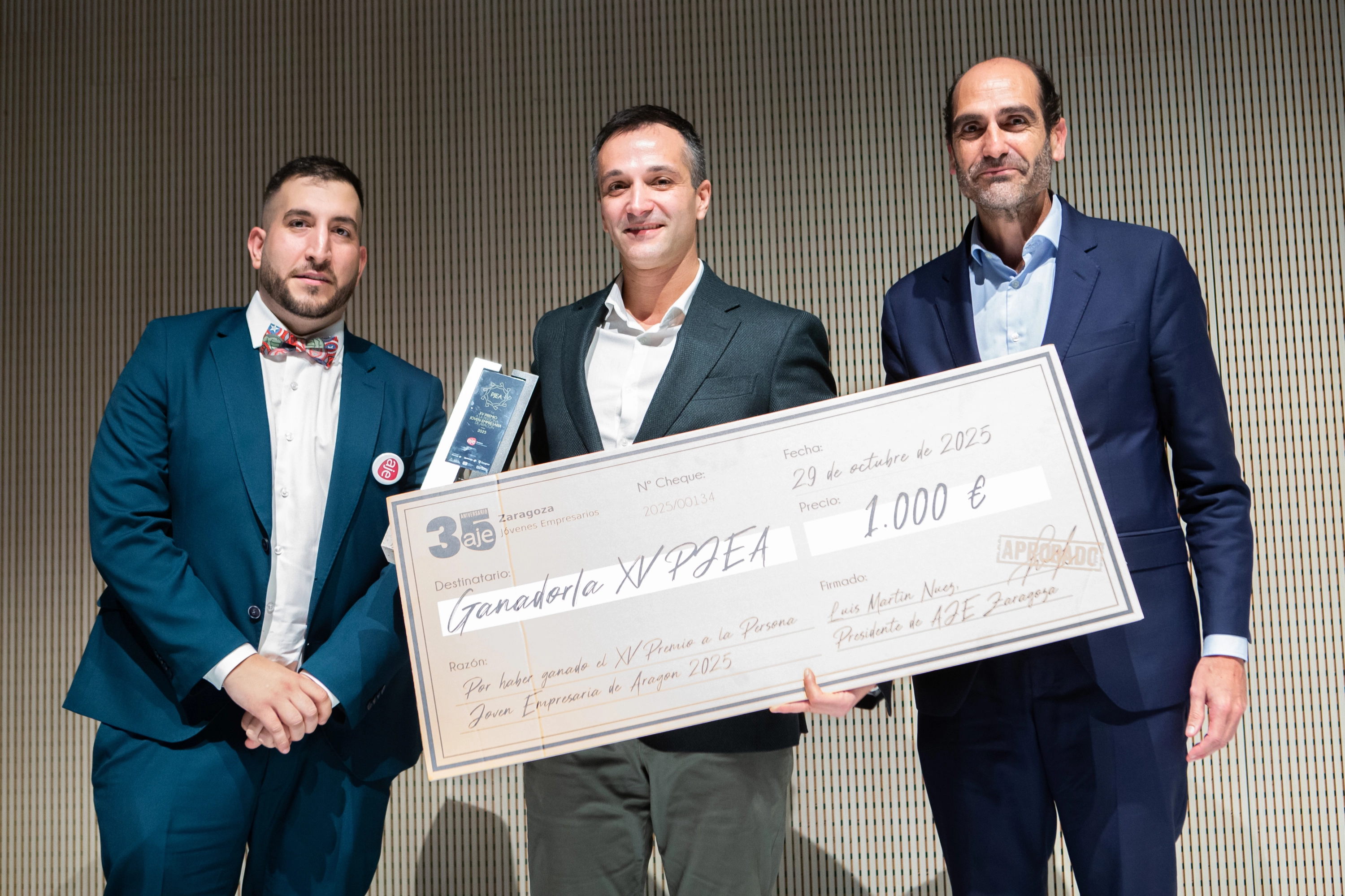 Alejandro García, de Kings Corner, se alza con el XV Premio Persona ...