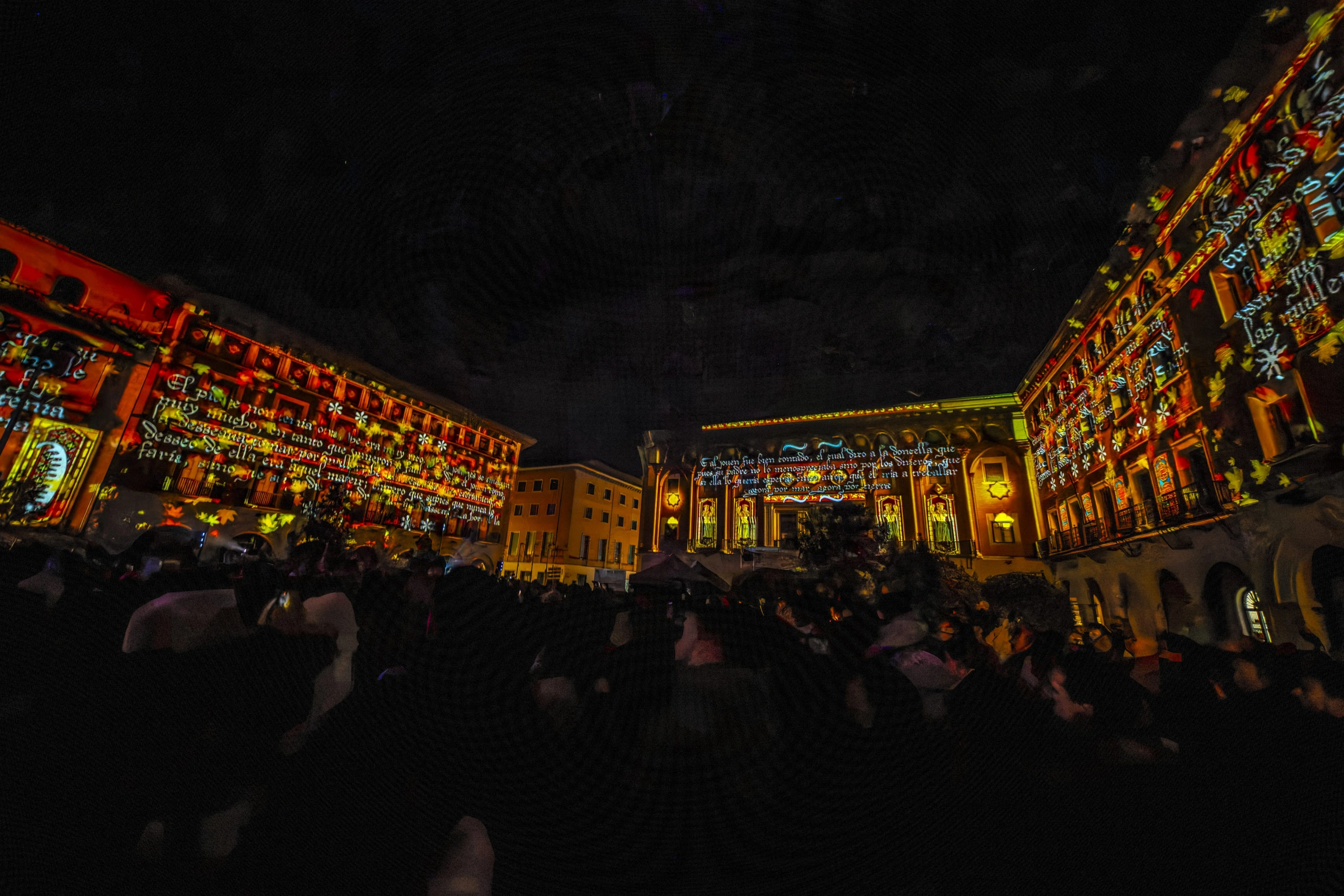 Teruel proyecta a 360° la leyenda de Los Amantes: "Tengo la piel de ...