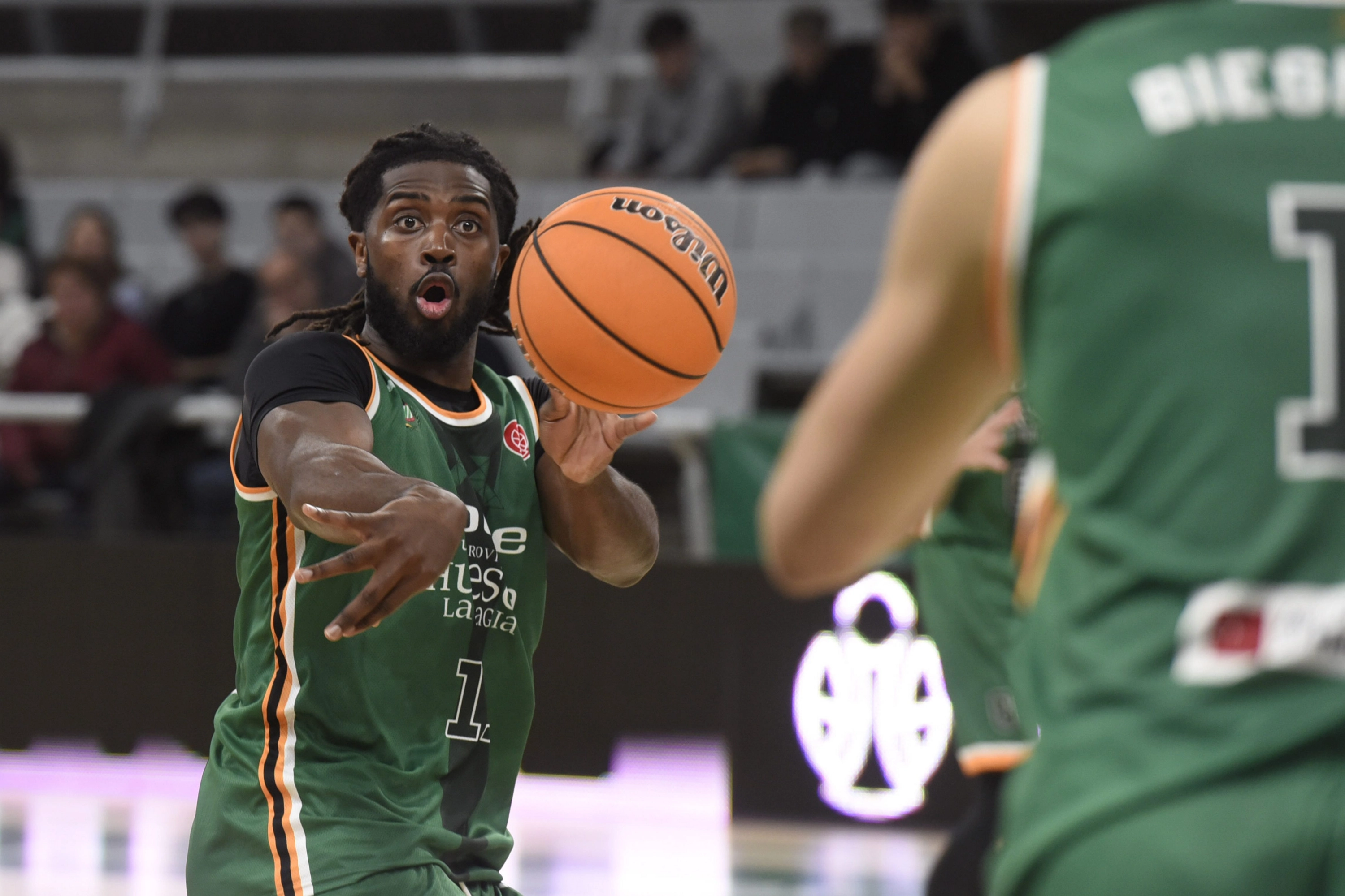 El Lobe Huesca La Magia visita al colista para confirmarse en la zona ...