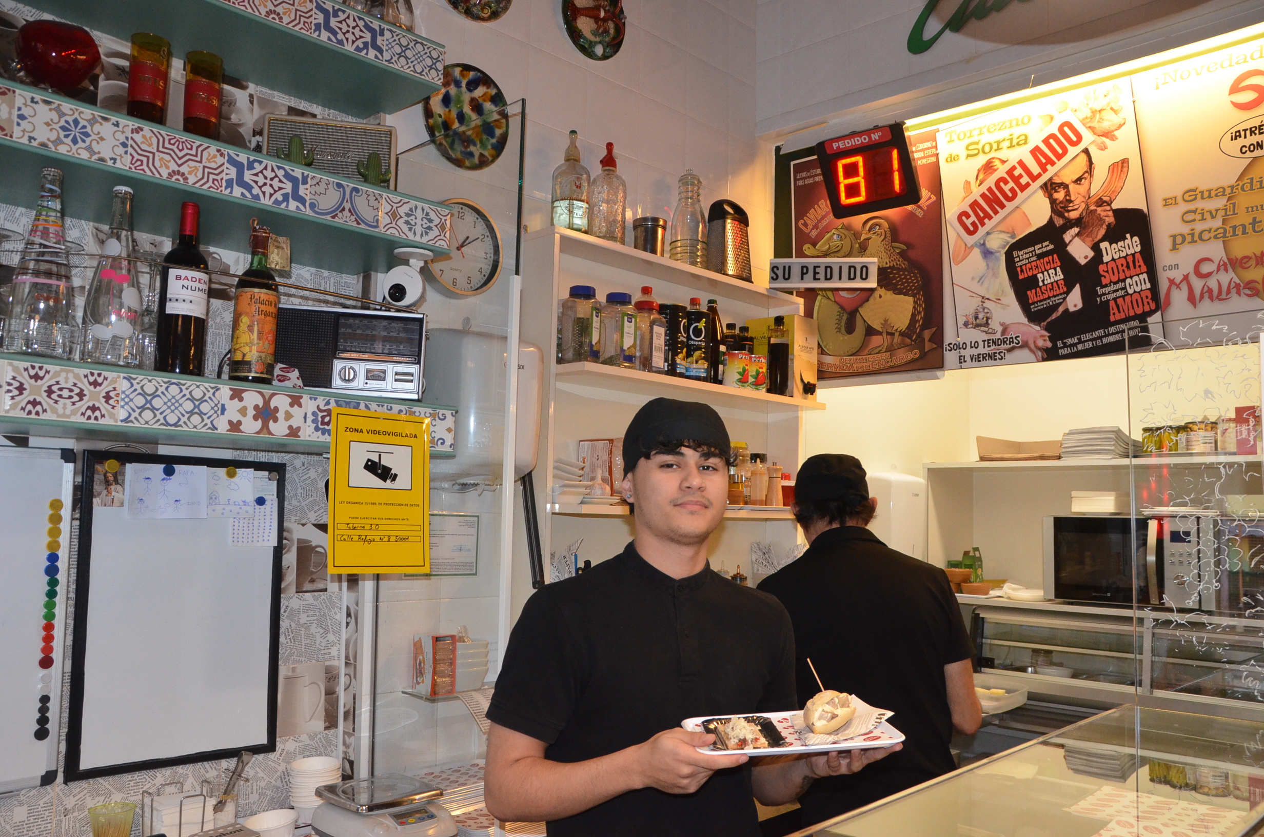 El bar de tapas de Zaragoza donde hay que coger turno cumple 10 años
