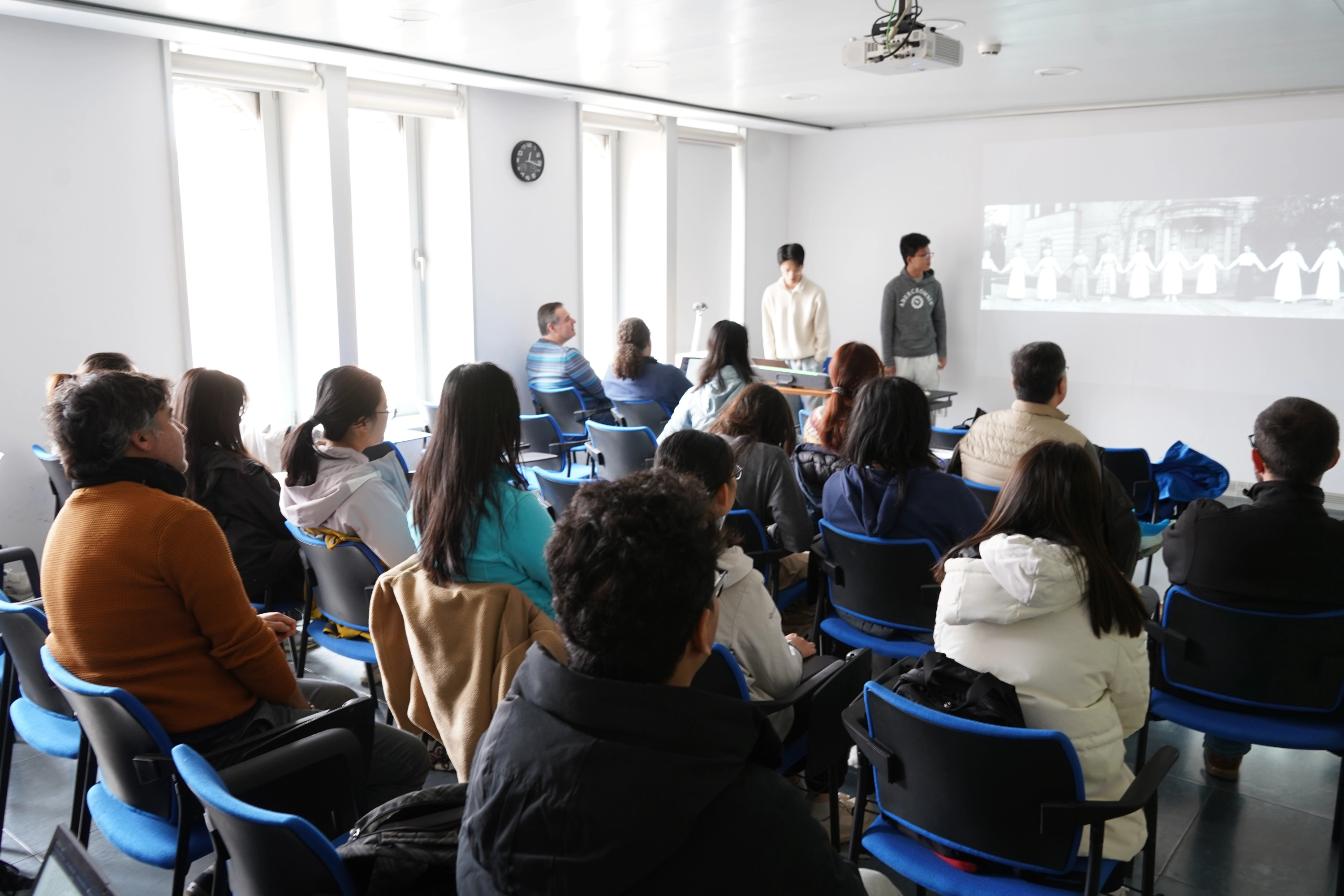 Estudiantes de Hong Kong cierran en Teruel una estancia científica ...